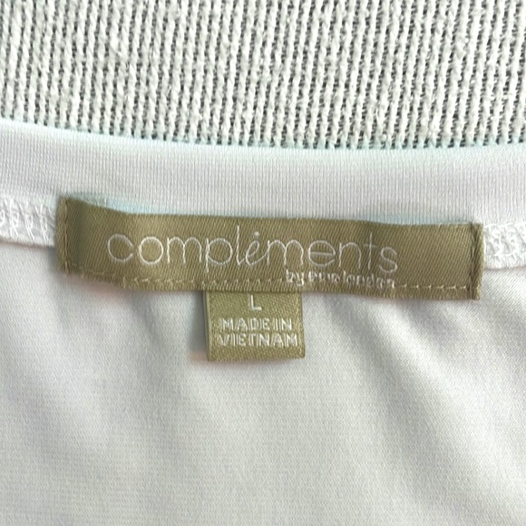 erin london | Tops | New With Tags Bright White Tank By Compliments ...